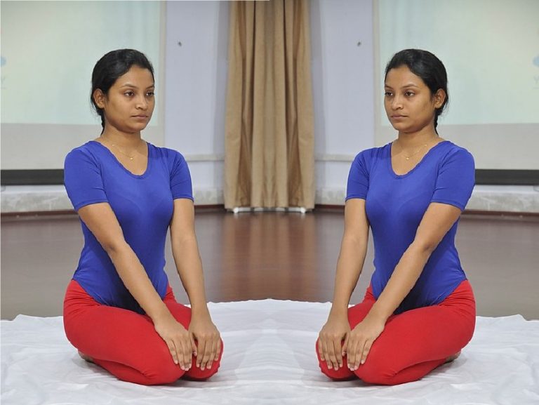 Vajrasana or Diamond Pose - HealthyLife | WeRIndia